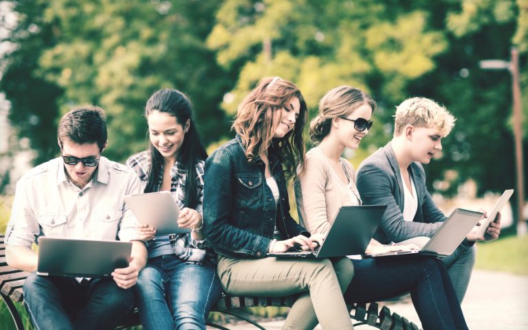 Why Every Student Should Maintain a Blog - Degree Advisers